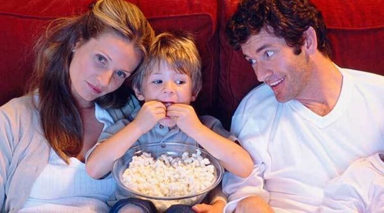 eating peanuts before bed